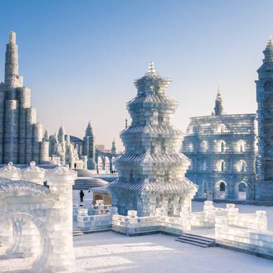 4 Pics 1 Word Animal Companions December 27 2025 Answers